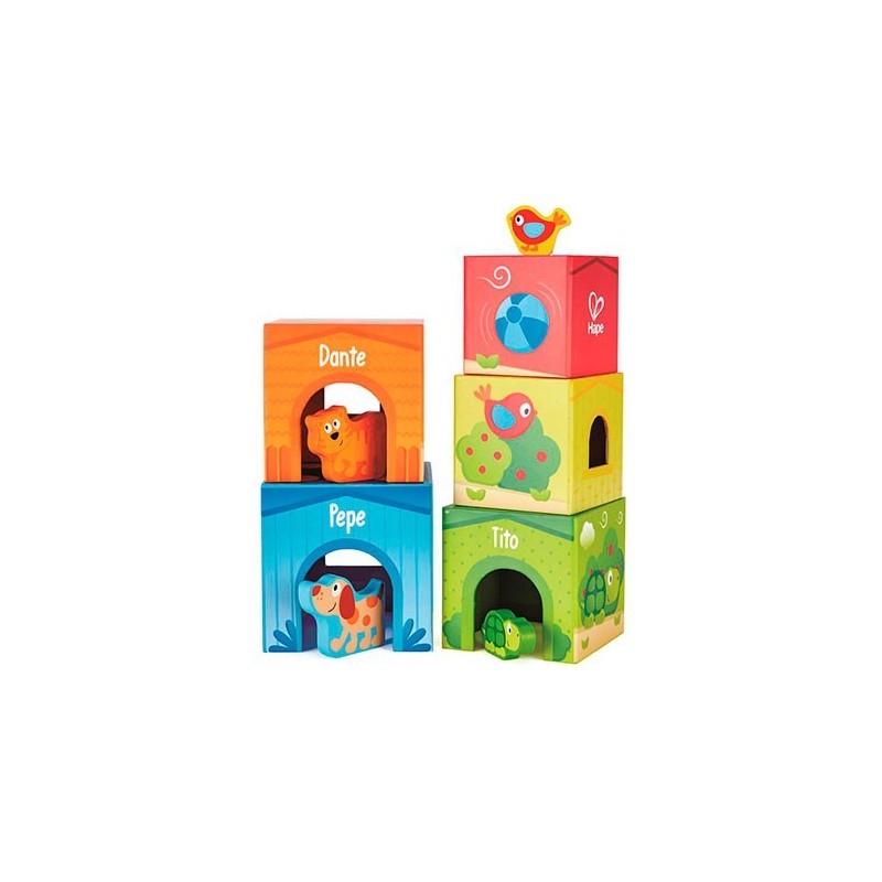 Cubos apilables de Hape en www.lacombainfantil.com